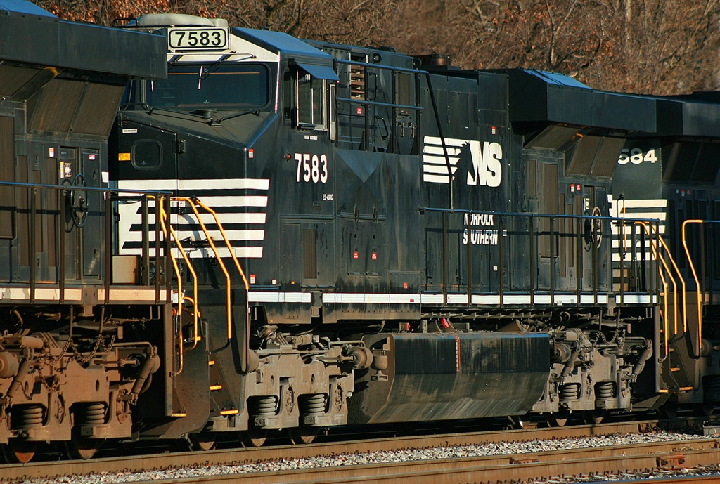 NS 7583